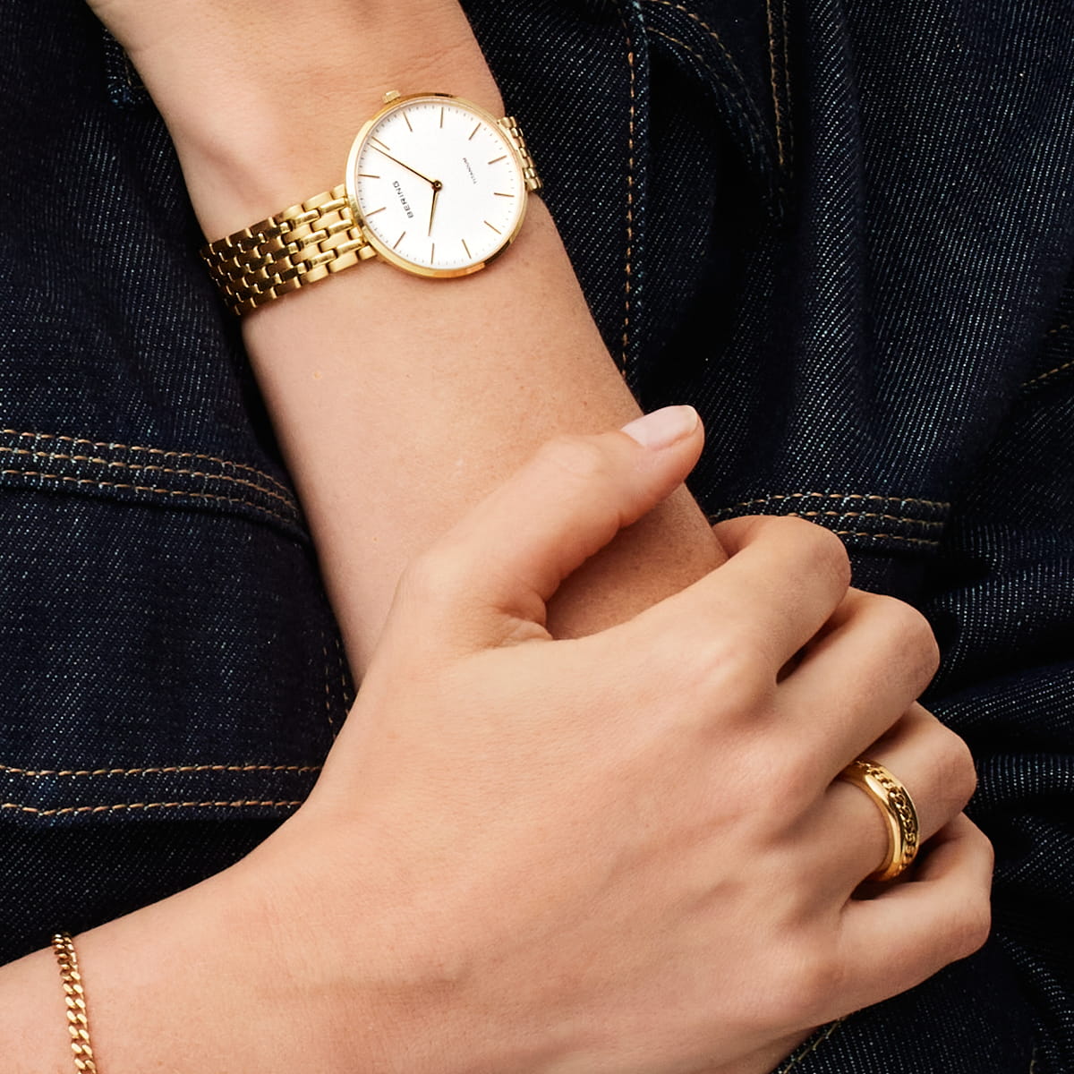 Reloj Bering Titanium Mujer Oro pulido – Sophia Schneider Joyas